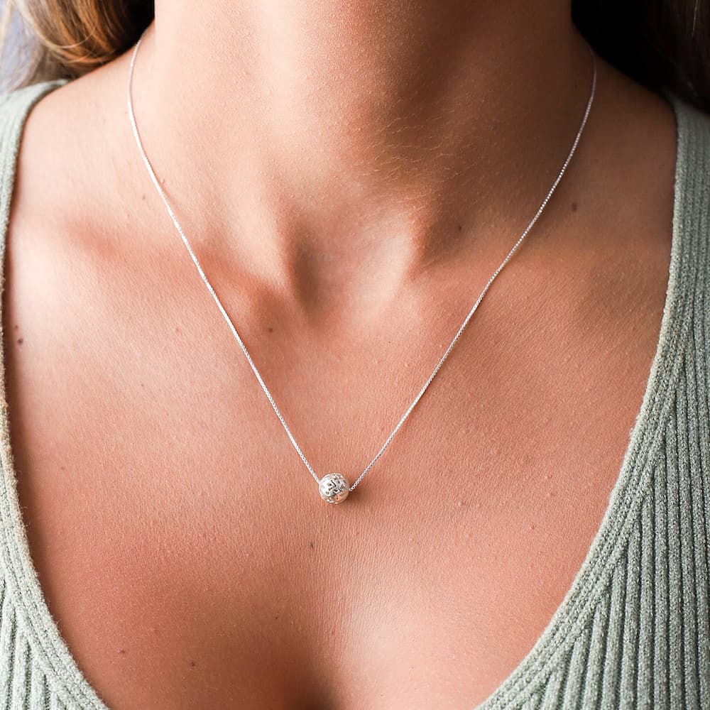 Colar Bola Mosaico - Vesty Prata